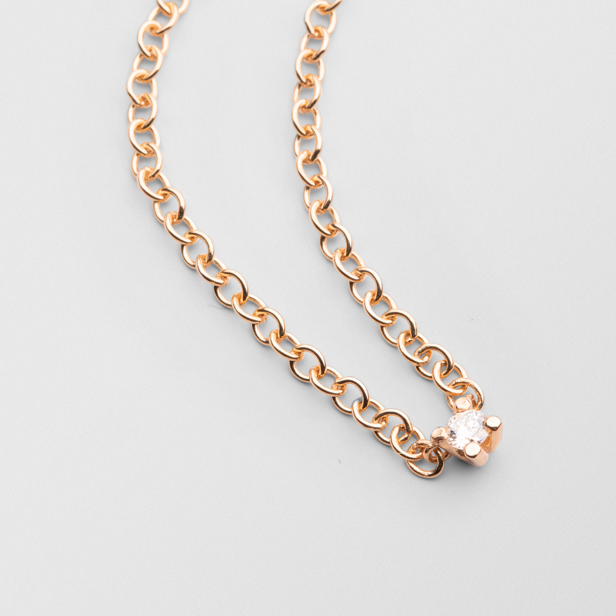 Bonnie - Necklace in 18K yellow gold with 0,10ct diamond, 39 cm.